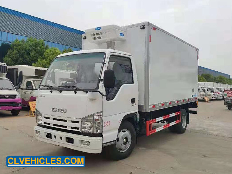 ISUZU ELF 98hp 4 tonnes de camion de livraison réfrigéré